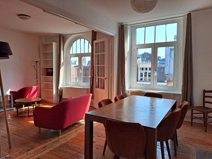 Appartement 4 pièces à louer à Centre, Lille