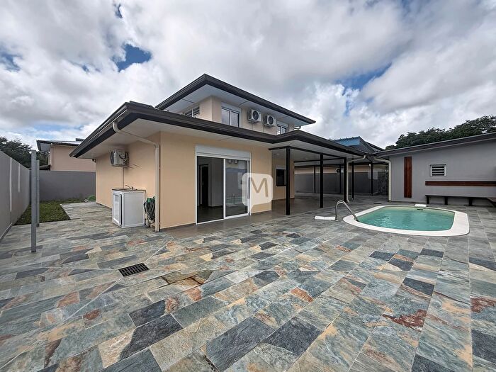 Maison à vendre - Remire-Montjoly - 4 pièces - 3 chambres