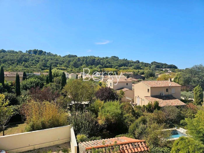 Malemort-du-Comtat : Appartement 3 pièces à louer