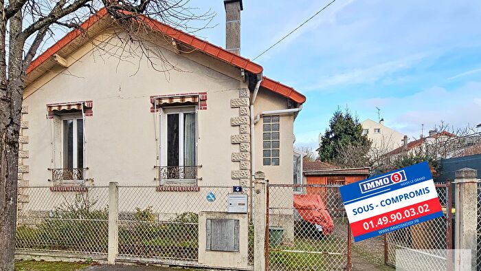 Maison à vendre - Noisy-le-Grand, Nord - 3 pièces - 2 chambres
