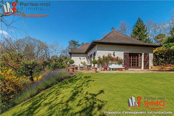 Charbonnières-les-Bains - Maison 6 pièces à vendre
