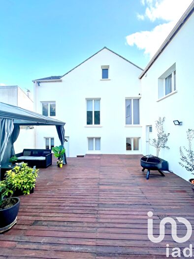 Maison à vendre - Bondy, Le Saule Blanc - 7 pièces - 5 chambres