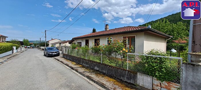 Maison 4 pièces à vendre - Villeneuve-d'Olmes