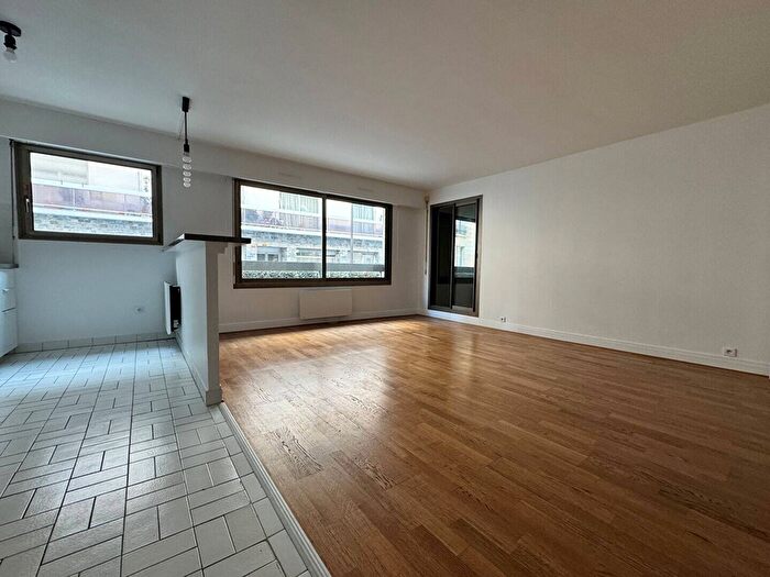 Appartement à louer - Saint Lambert, Paris ème - 2 pièces - 1 chambre