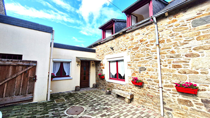 Maison à vendre - Quessoy - 4 pièces - 2 chambres