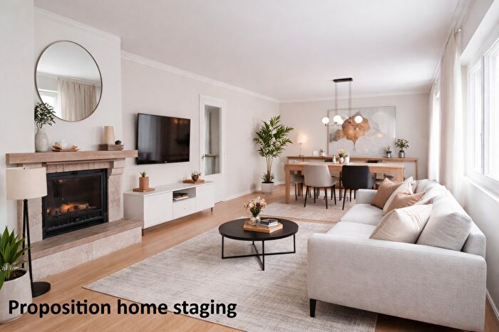 Maison à vendre - Lamarche-sur-Saône - 7 pièces - 5 chambres