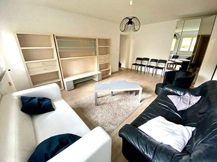 Appartement à louer - André Theuriet, Clermont-Ferrand - 2 pièces - 1 chambre