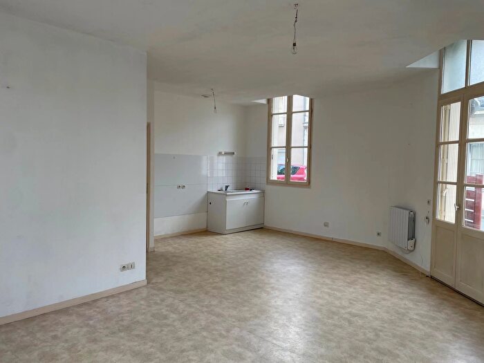 Montreuil-Bellay - Appartement 3 pièces à louer
