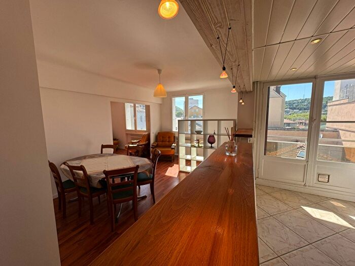 Appartement 3 pièces à vendre à Saint-Étienne, Crêt de Roc