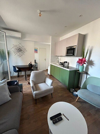 Appartement 2 pièces à Nice, Thiers, Musicien, à louer