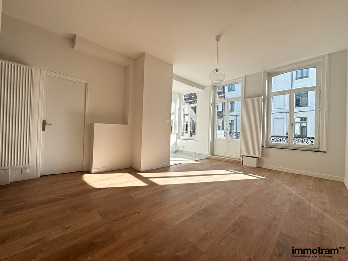 Appartement à vendre - Lille, Centre-ville, Euralille - 3 pièces - 2 chambres
