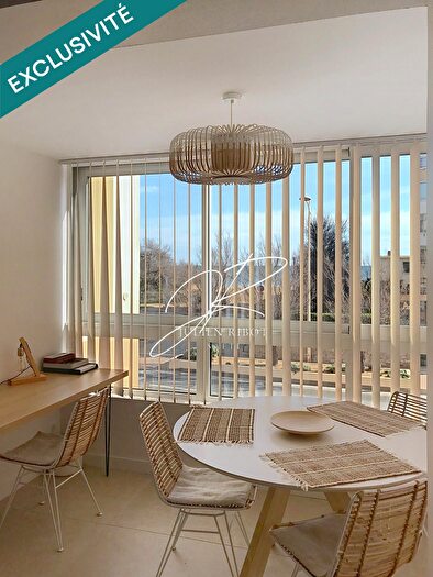 Appartement à vendre - Valras-Plage, Casino, Plage, Stade - 2 pièces - 1 chambre