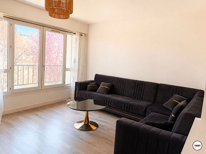 Poissy, Saint-Barthélémy : Appartement 4 pièces à vendre