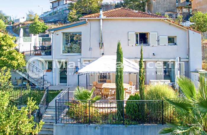 Maison à vendre - Nice, Saint-Pancrace - 5 pièces - 3 chambres