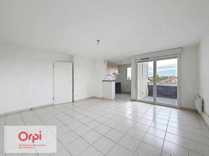 Appartement 3 pièces à Bien Assis, Montluçon, à louer