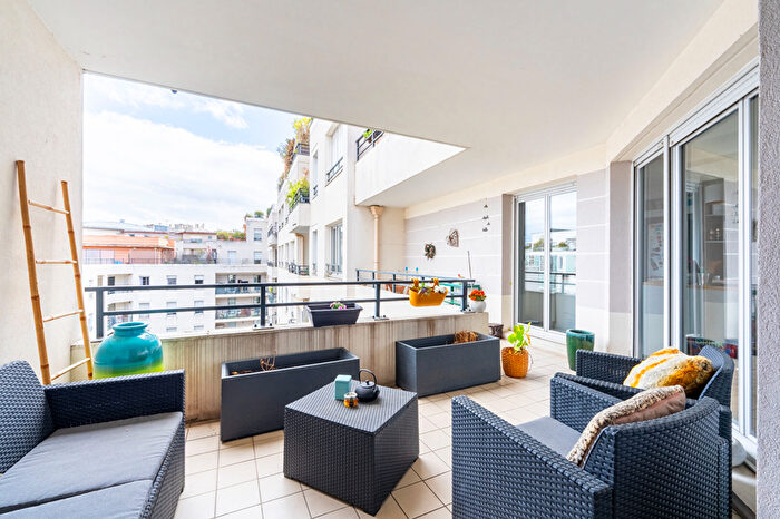 Appartement à vendre - Lyon e , Voltaire, Part Dieu - 4 pièces - 3 chambres