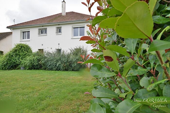 Sully-sur-Loire : Maison 4 pièces à vendre