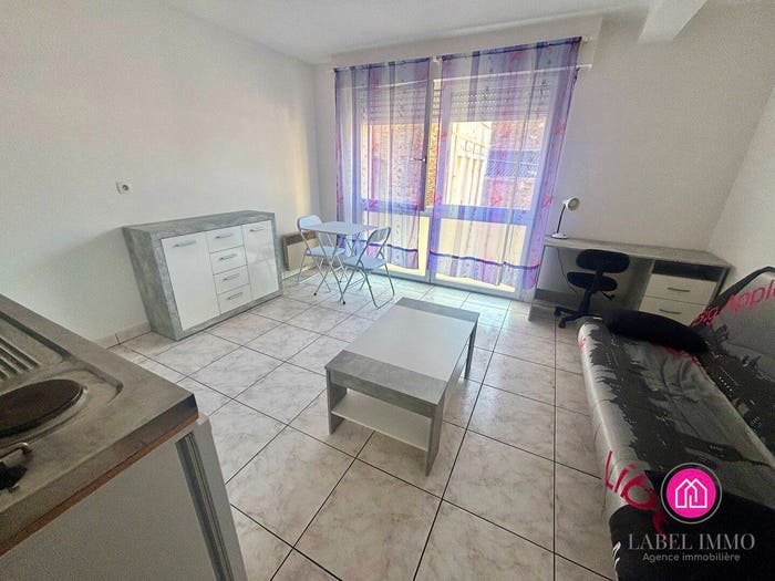 Appartement 1 pièce à louer à Centre-Neuf Bourg-Quesnoy-Delsaux-Musée-Cannoniers-Gare, Valenciennes
