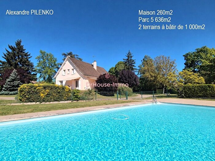 Maison 11 pièces à vendre à Dracy-le-Fort