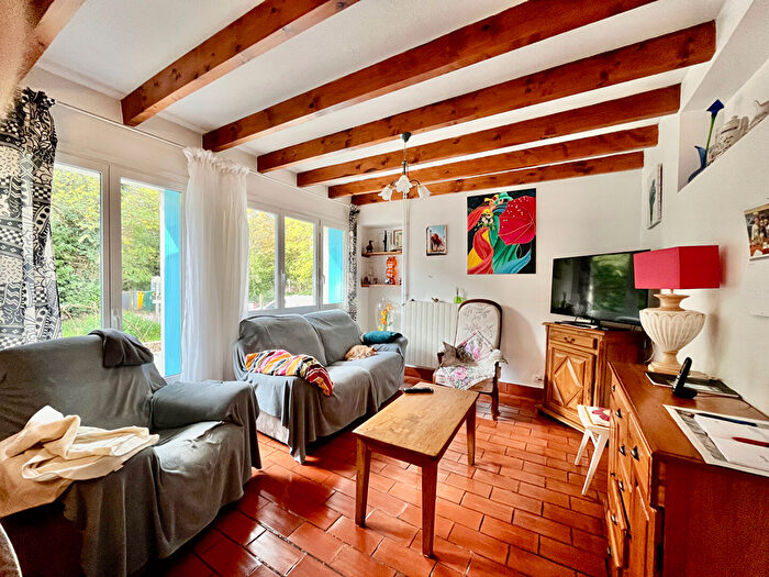 Maison à vendre - Castelmoron-sur-Lot - 6 pièces - 4 chambres