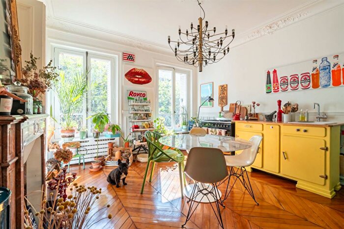 Paris 9ème, Trudaine, Rochechouart - Appartement 4 pièces à vendre