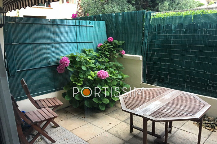 Appartement à vendre - Saint-Laurent-du-Var, Bord de Mer, Port de Plaisance - 1 pièce