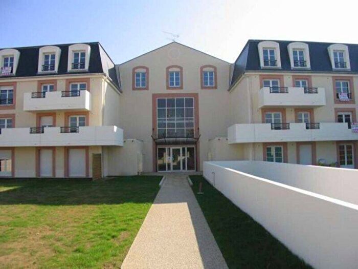 Appartement à louer - Pressoir-Prompt-Bas Coudray, Corbeil-Essonnes - 2 pièces - 1 chambre