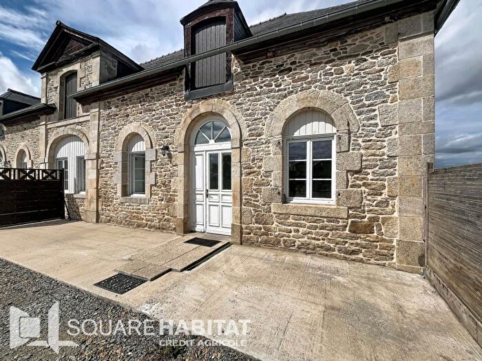 Maison 6 pièces à Plumaudan, à louer