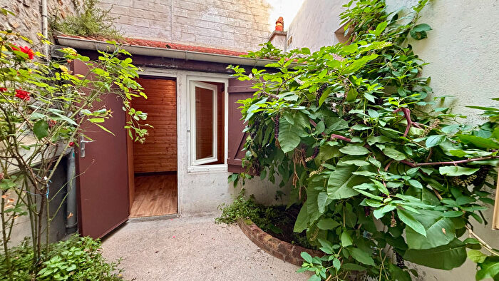 Appartement à vendre - Corbeil-Essonnes, Centre-ville - 1 pièce - 1 chambre