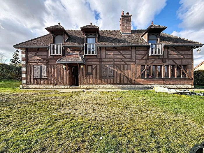 Maison à vendre - Saint-Lyé - 6 pièces - 3 chambres