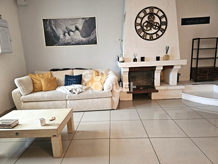 Maison à vendre - Villeurbanne - 5 pièces - 4 chambres