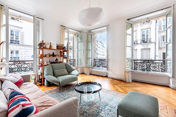 Appartement 4 pièces à Paris 7ème, Invalides, à louer