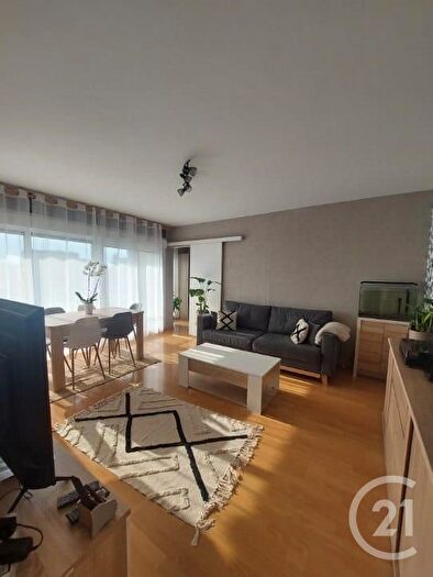 Appartement à vendre - Vittel - 4 pièces - 2 chambres