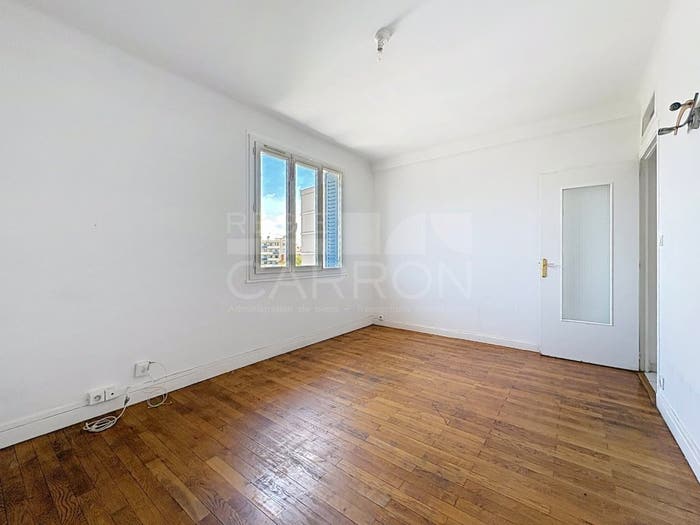 Appartement 3 pièces à Villeurbanne, Cusset, à vendre