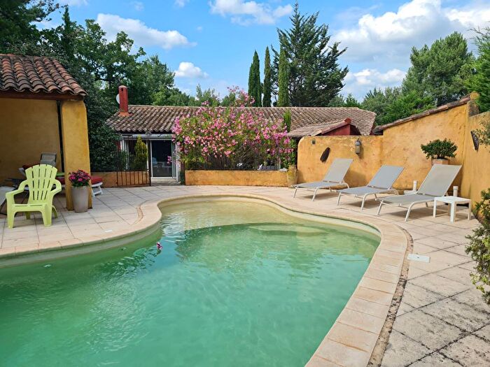 Maison à vendre - Roussillon - 8 pièces - 5 chambres