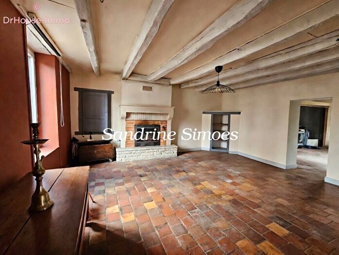 Maison 4 pièces à Montmorillon, à vendre