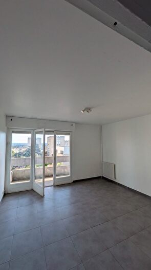 Appartement à louer - Nîmes, Poètes - 3 pièces - 2 chambres