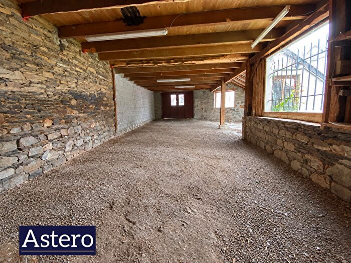 Mûr-de-Bretagne - Maison 2 pièces à vendre