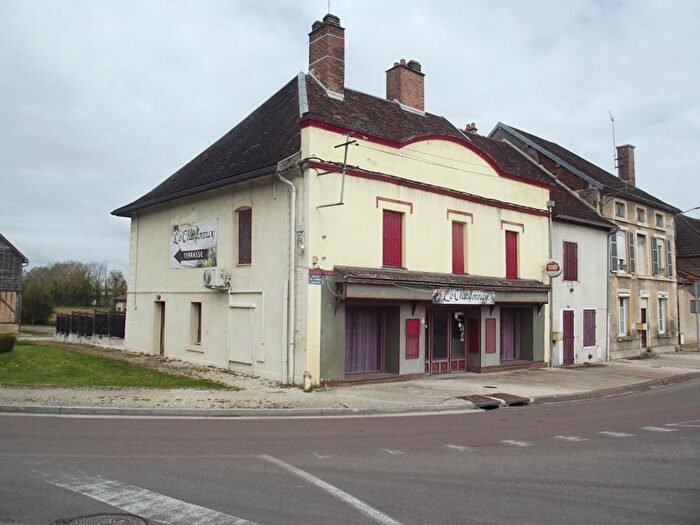 Maison à vendre - Vendeuvre-sur-Barse - 11 pièces - 3 chambres