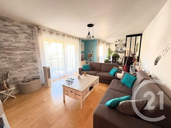 Bourg-en-Bresse, Grande Reyssouze, Grand Challes - Appartement 4 pièces à vendre