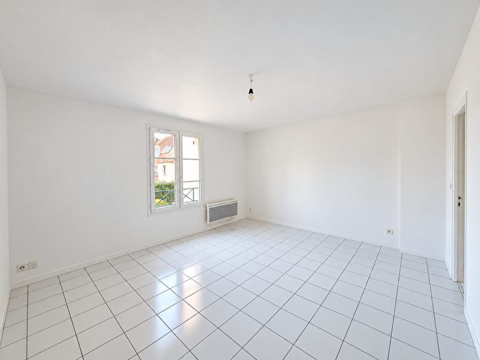 Appartement 1 pièce à vendre à Senlis, Centre-ville