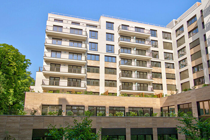 Appartement 3 pièces à louer à Neuilly-sur-Seine, Parc de Neuilly