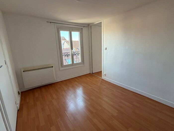 Centre Montmorency Centre : Appartement 2 pièces à louer