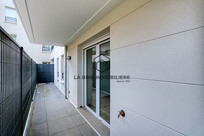 Émerainville : Appartement 3 pièces à vendre