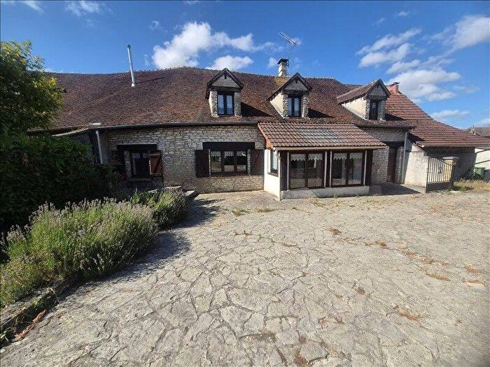 Maison 6 pièces à louer - Thury