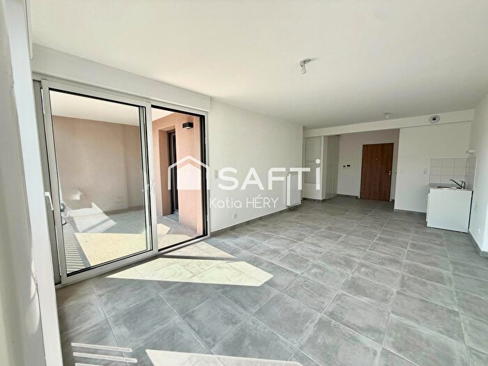 Challans, Centre-ville : Appartement 3 pièces à vendre