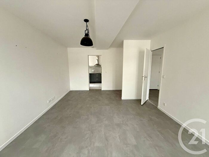 Appartement à louer - Égreville - 2 pièces - 1 chambre