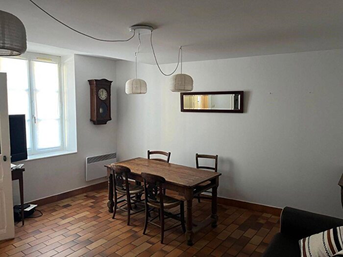 Appartement à louer - Hôpital-Chasse Royale-Le Pré, Le Mans - 2 pièces - 1 chambre