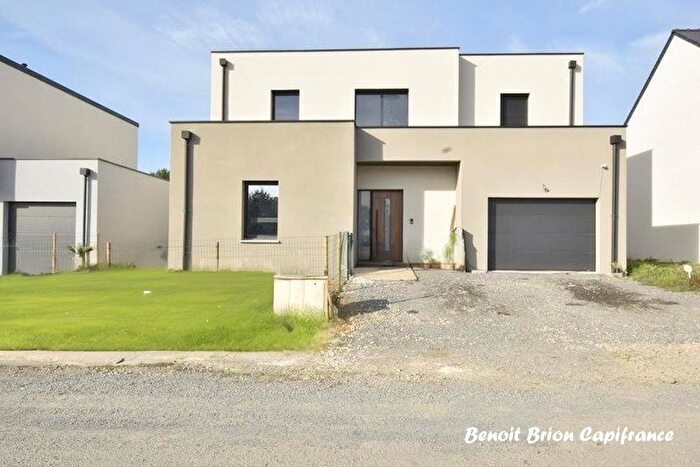 Maison à vendre - La Chapelle-des-Fougeretz - 6 pièces