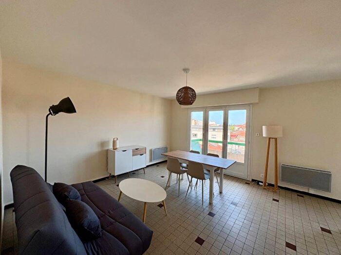 Paris, Roanne : Appartement 1 pièce à louer